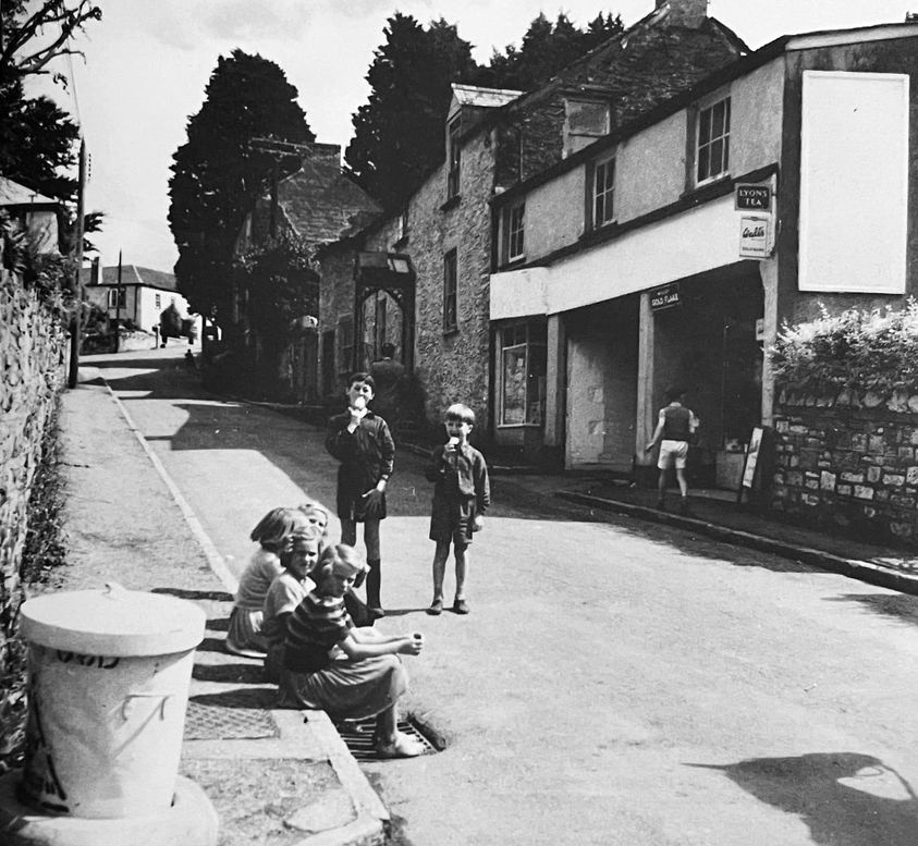 Post War – Tamerton Foliot Village